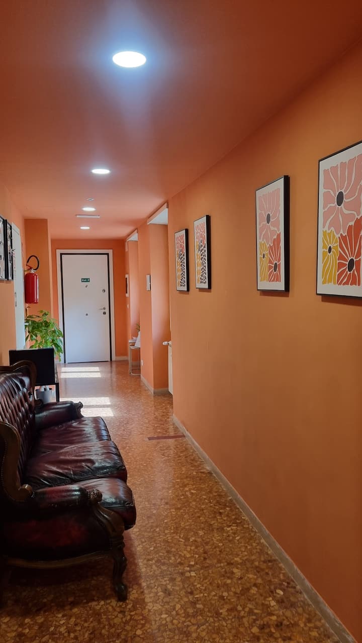 Bam Bam Tiburtina Guesthouse Intero Appartamento - Ciampino