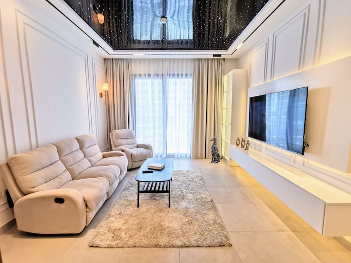 118 | Family-friendly | Near Cafes & Attractions - Dubai