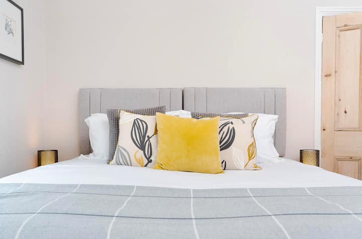 Stylish Cottage Sleeps 6 In The Centre Of Bakewell - Bakewell