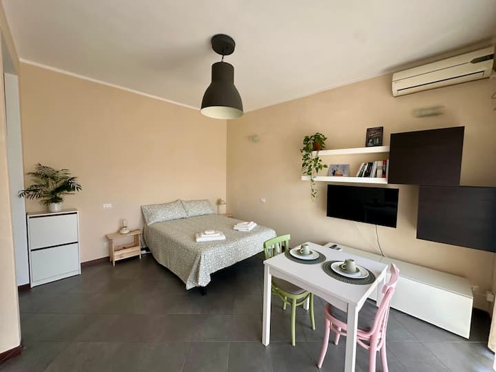 Accogliente Monolocale Navigli - Assago