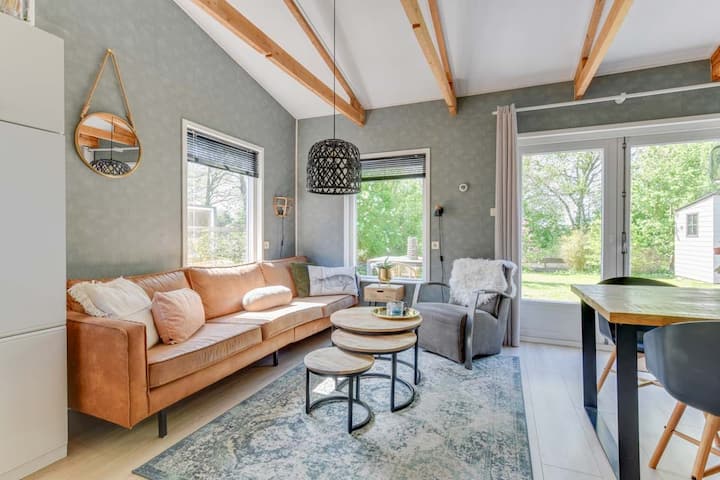 Duynhof.
Nabij Strand, Bos, Duinen En Stad. - Schoorl