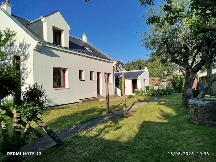 Maison Intra-muros à Guérande Avec Jardin - Le Croisic