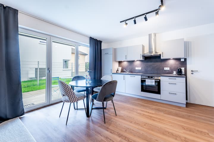 Tonirooms 2 Zimmer Apartment "Eisvogel" - Straubing