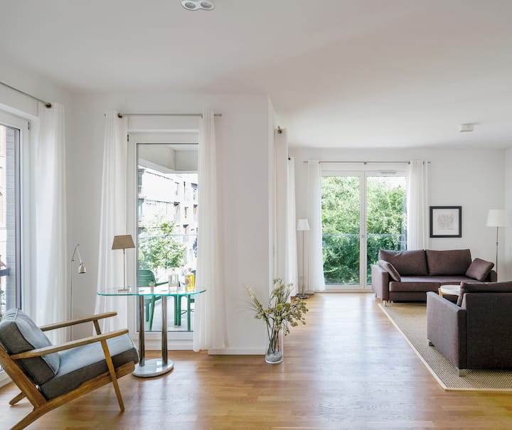 The Warm Corner - Berlin