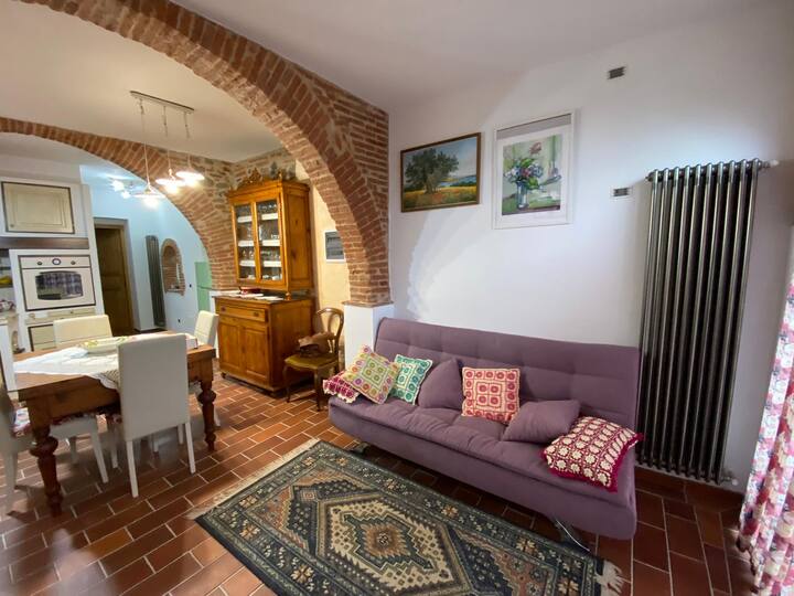 Mini Casa Rustica Con Giardino - Pistoia