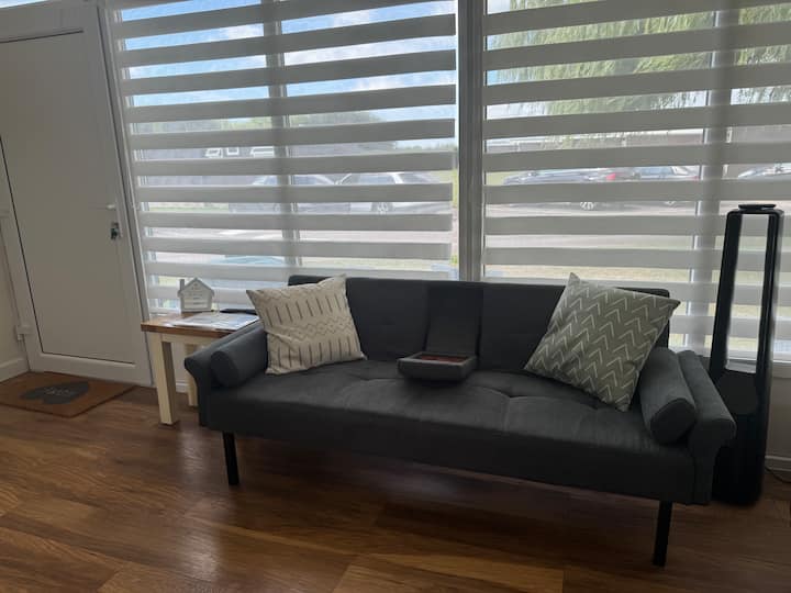 2-bed Chalet-sleeps 6 - Selsey