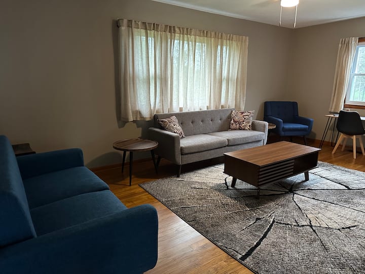 Skaggs House – Just Off Campus! - Rio Grande, OH