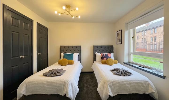 Bright & Spacious 2br Near West End + Free Parking - Glasgow