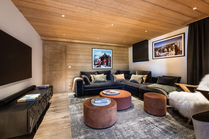 10p, 254m² Chalet, Cinéma Room By Guernerés - M - Zinal