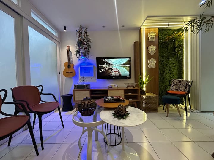 Apê Varanda Dos Pássaros Em Camboinhas - Niterói