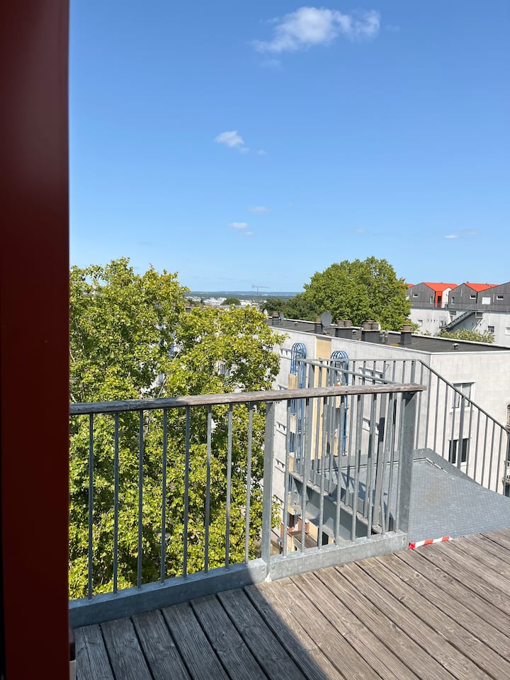 Petite Maison Dans Les Airs - Poissy