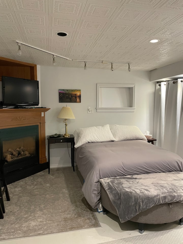 Basement Bedroom And Half Bathroom - Fergus