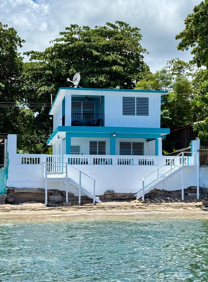 Beach Villa On Beach Sleeps 12 Walkable Swimmable - Puerto Rico