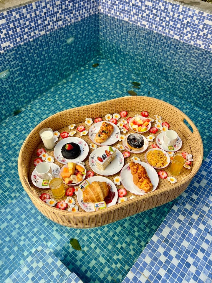 Chloe Cottage - Bali Theme Villa - Bengaluru
