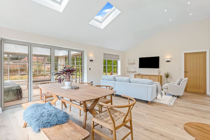 The Wild Bloom - High Wycombe