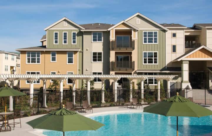 Modern Townhouse In Fremont - Fremont, CA