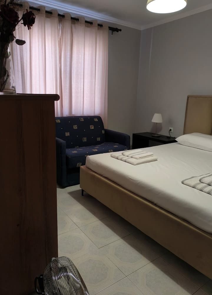 Cleopatra Apartment - Himarë