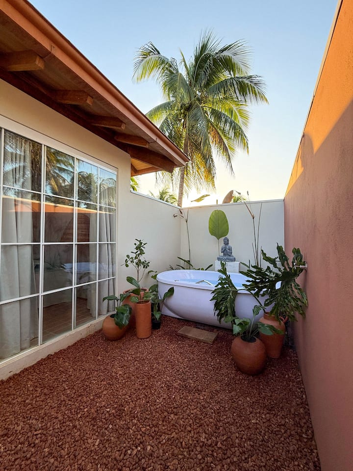 Villa Nomads | Chalé Romântico C/ Jacuzzi Aquecida - Bahía