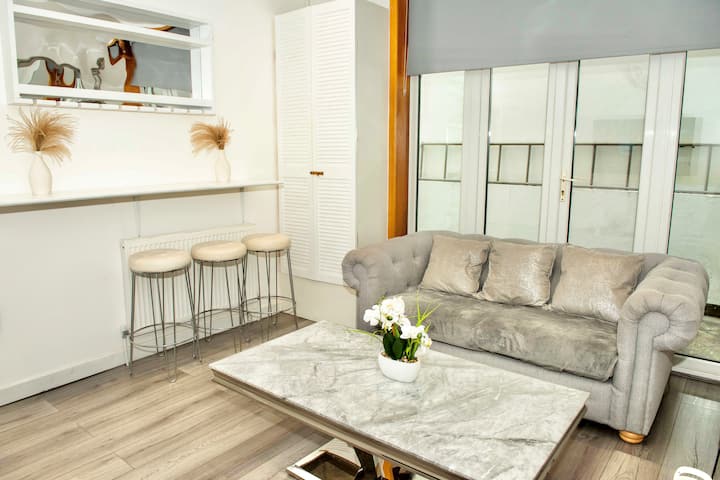 Ground Floor 2 Bed Flat Southsea | Free Parking - Portsmouth