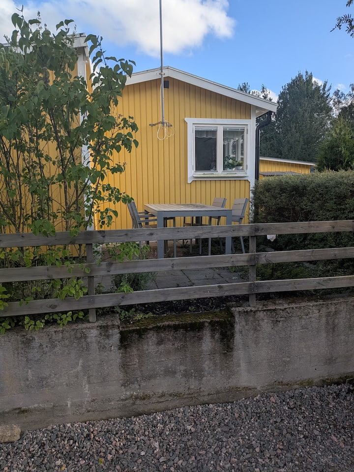 Mysig Stuga Vid Sjön Tisaren - Hallsberg