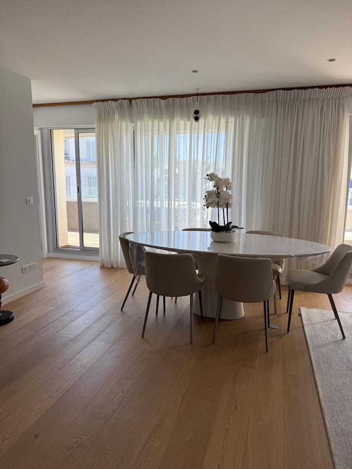 Apartamento Moderno E Luxuoso - Florianópolis