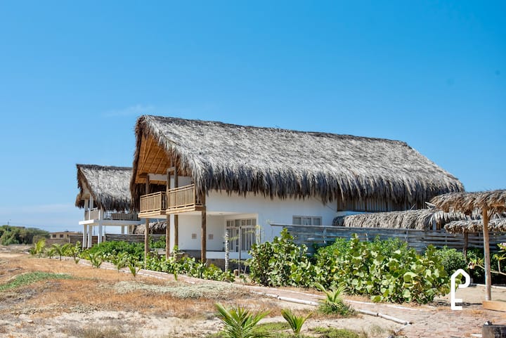 Casa En Mancora Frente Al Mar - Máncora