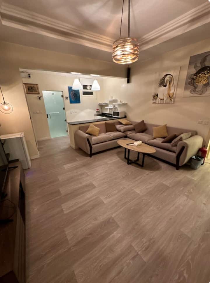 شقة فاخره جلسة خارجية - Riad