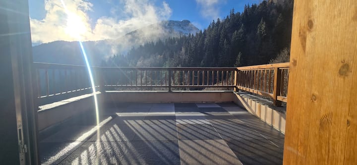 Logement De Charme Dans Un Cadre Enchanteur. - Albiez-Montrond