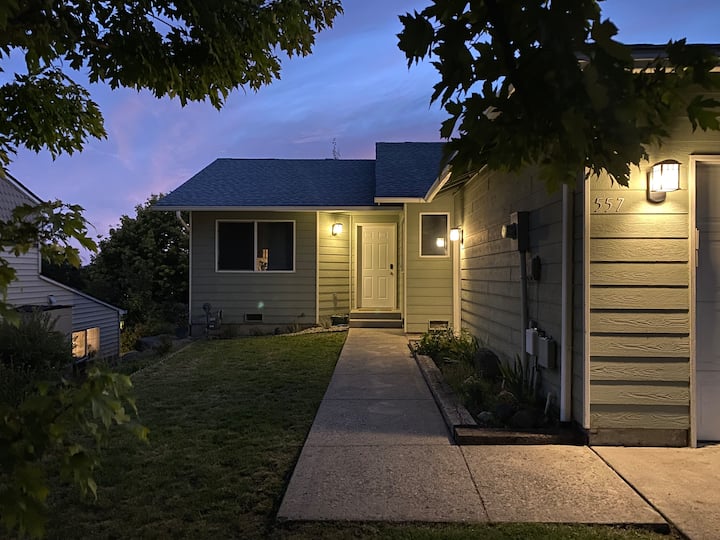 Convenient & Quiet Single-level Townhome W/ Patio! - Pullman, WA