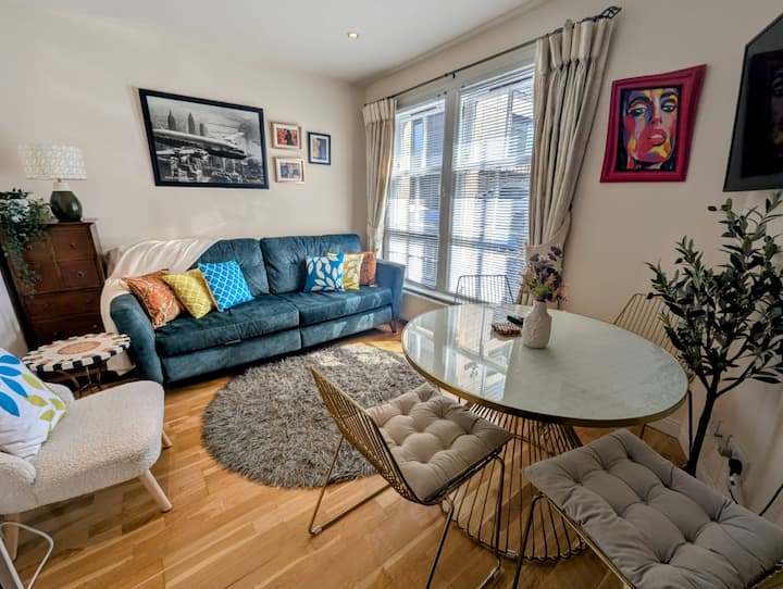 Charming City Center Home With Free Parking - Edimburgo