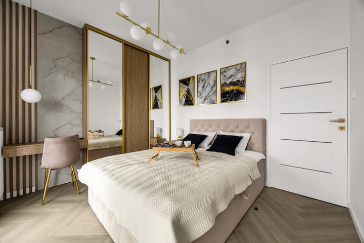 Wola Apt - A/c, Parking & Balcony - By Rentujemy - Warschau
