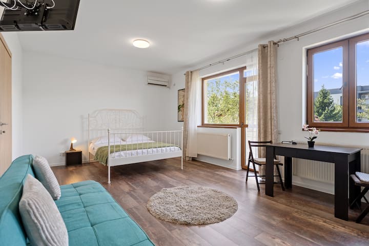 Airport Flat + Parking - Otopeni