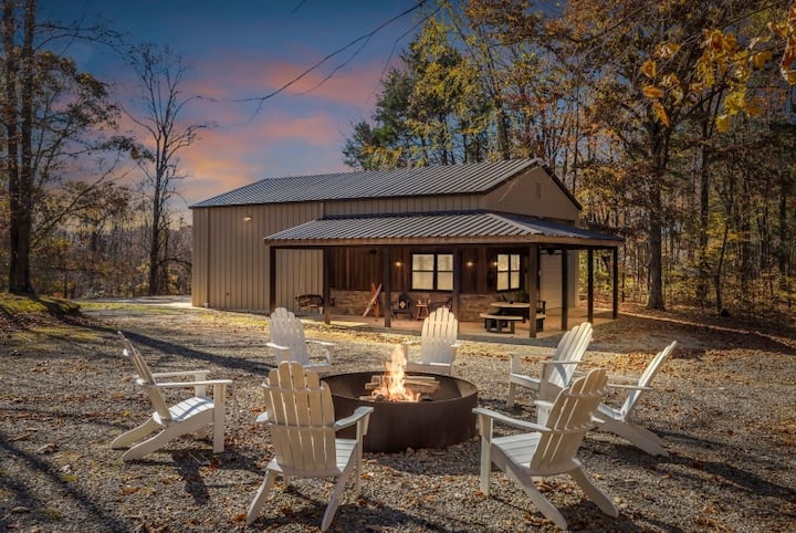 Mountain View Lodge - Smithville, TN