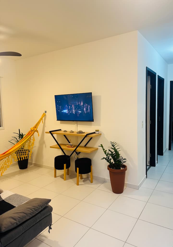 Apartamento A Poucos Metros Da Praia - Caraguatatuba