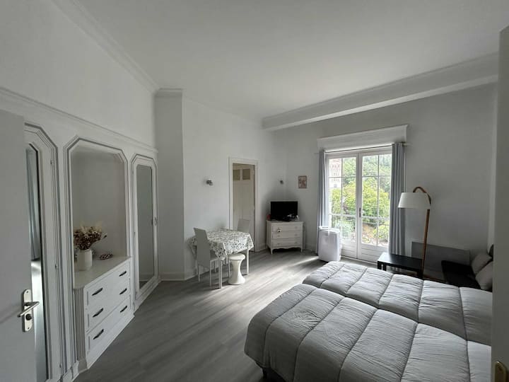 Superbe Appart Au Grand Hôtel - Châtel-Guyon