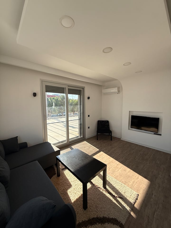 Ayayorgi Beachlere Yakın şıK 1+1 - Çeşme