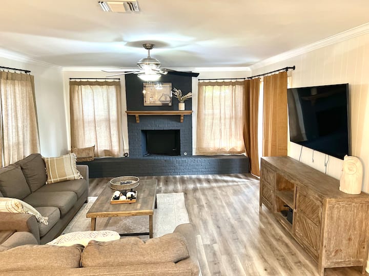 South Bossier Retreat - Bossier City