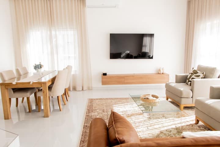 Nda Modern Stays - Family Friendly - Windhoek