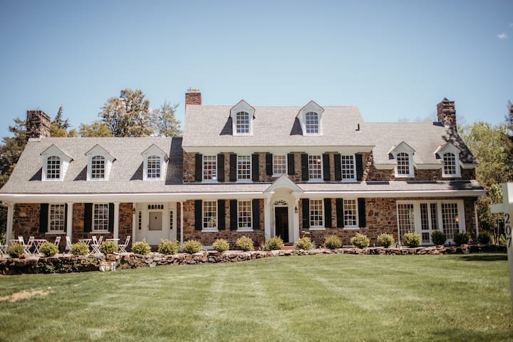 Lambertville Lovers’ Loft | Barn Suite 4 - 뉴 호프