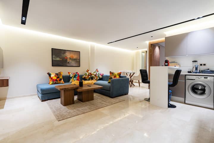 8/2br In Maarif Princess| Walk To Stadium |Balcony - Casablanca