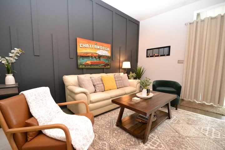 Modern Condo Chattanooga’s Southside - 채터누가