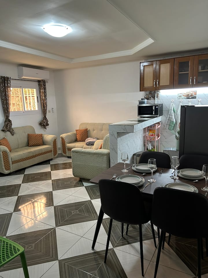 Lovely Apartment In Libreville - Gabon