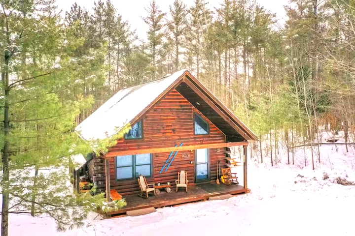 Riverfront Cabin Near Whiteface - Adirondack Mountains