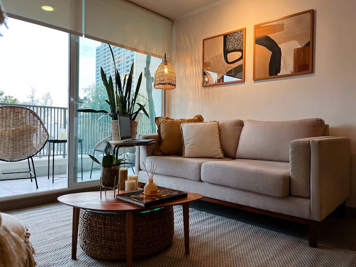 Chic & Funtional Apartment| Metro + Mall + Parking - Chile