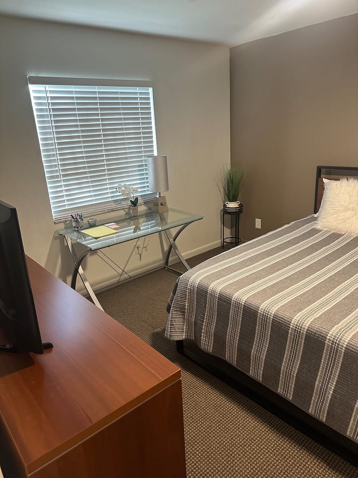 Studio In A Naples Estates Property (La Vela) - Picayune Strand State Forest, Naples