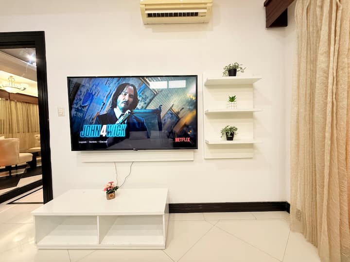 Depto. Con 2 Camas, 2 Sofá Camas Y Piscina - Machala