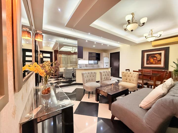 Depto. Con 2 Camas, 2 Sofá Camas Y Piscina - Machala