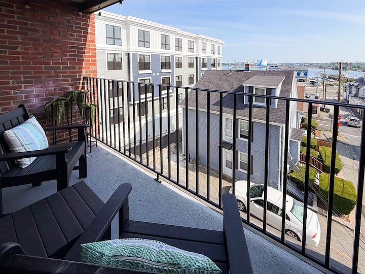 City Views~close 2 Salem~balcony - Beverly, MA