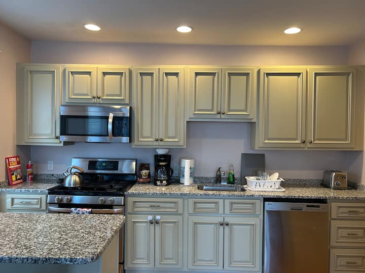 Norwood 2 Bed Delead Parking Laundry A.c. - Dedham, MA
