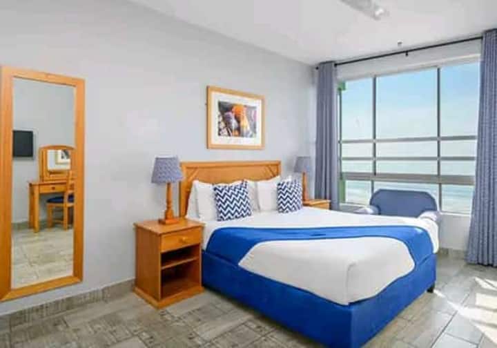 Direct Beach View Hotel - Durban